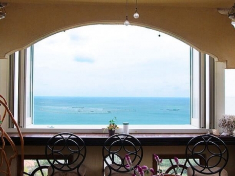 Okinawa’s top 9 recommended Sea Cafés for a great lunch with an ocean ...